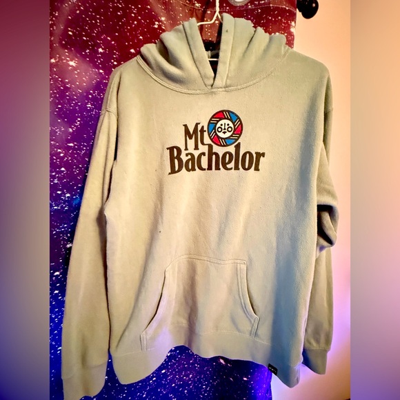 Techstyles | Shirts | Techstyles Mt Bachelor Hoodie Womens Xl Mens M ...
